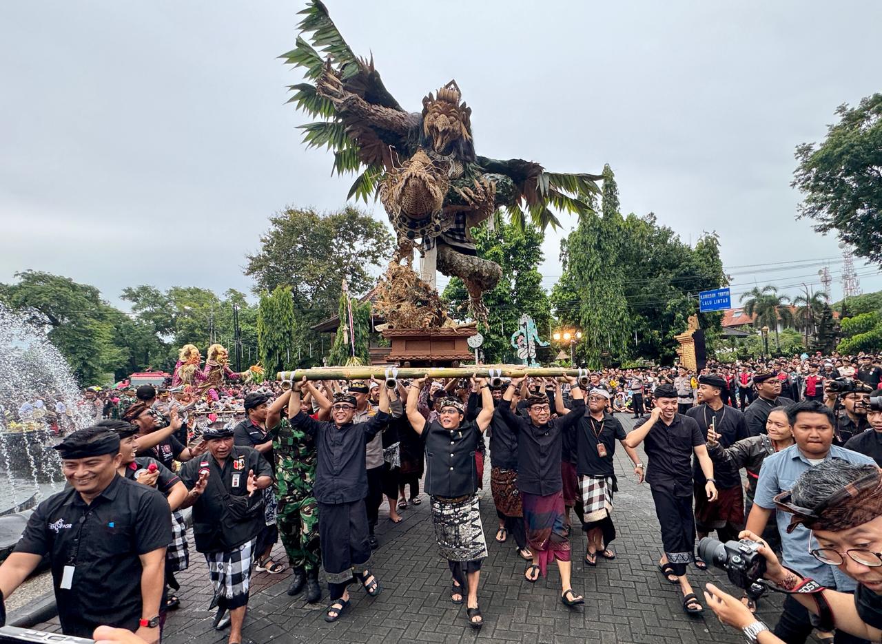 Diawali Pawai 16 Ogoh-Ogoh Terbaik STT, Kasanga Festival Denpasar Caka ...