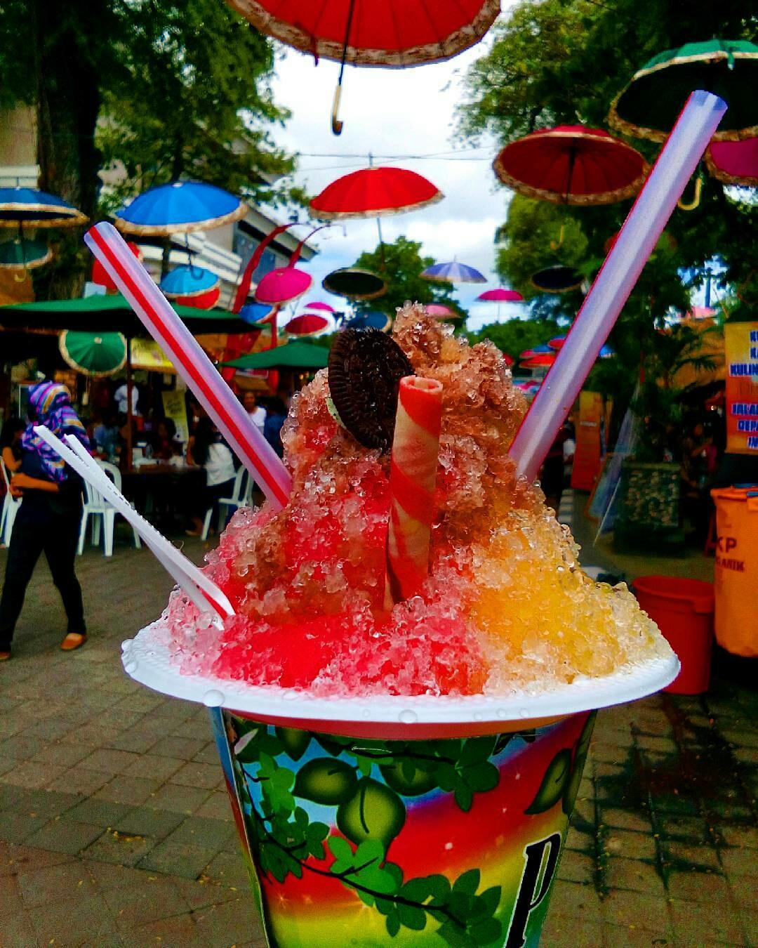 Es Pelangi, Kuliner paling ngetop di Denfest - https://www.denpasarkota ...